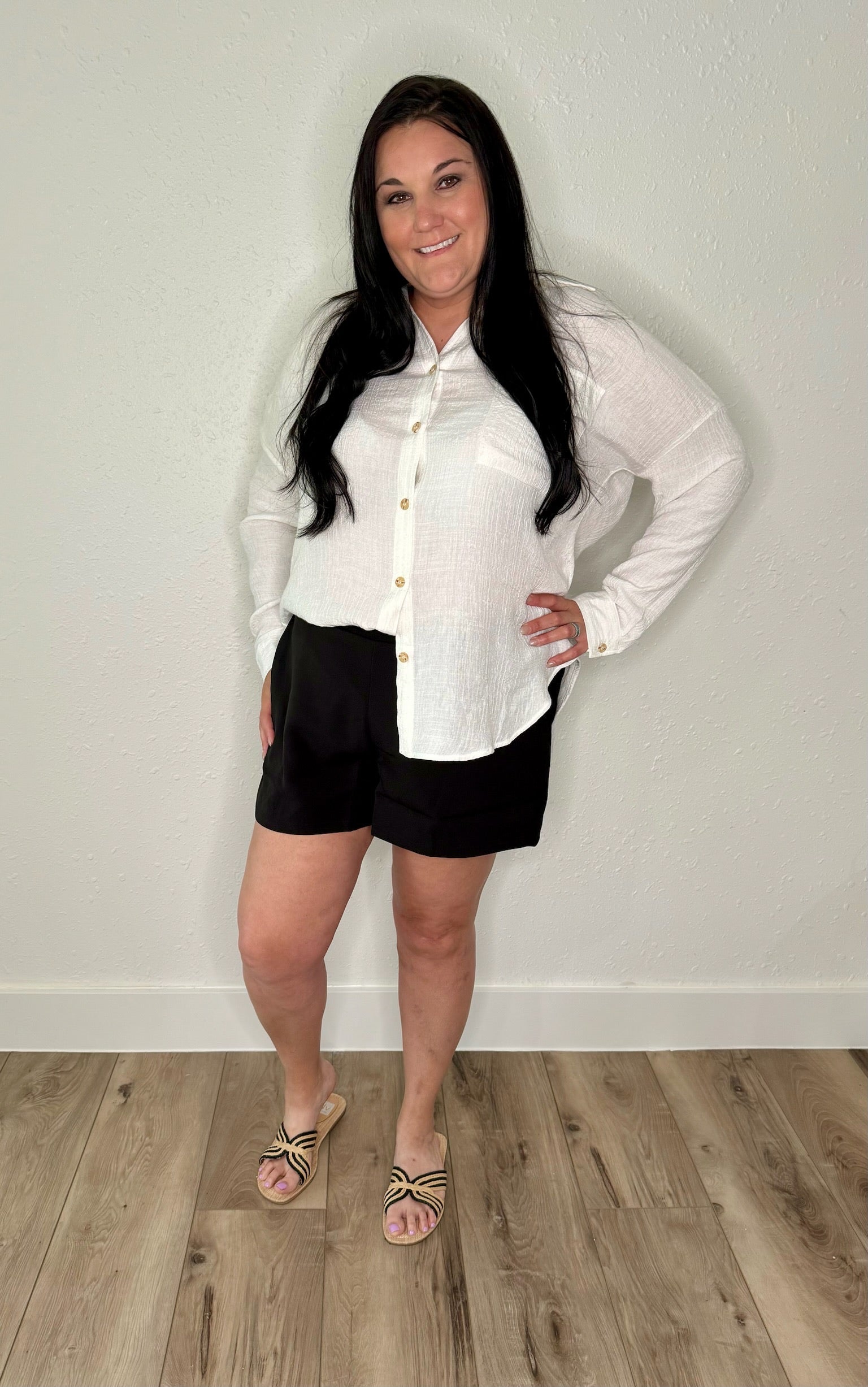 Curvy – Babes By The Bay